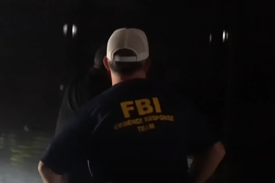 VIDEO: FBI Raids $3.5M Home of Former Deputy Chief of Staff to Governor ...
