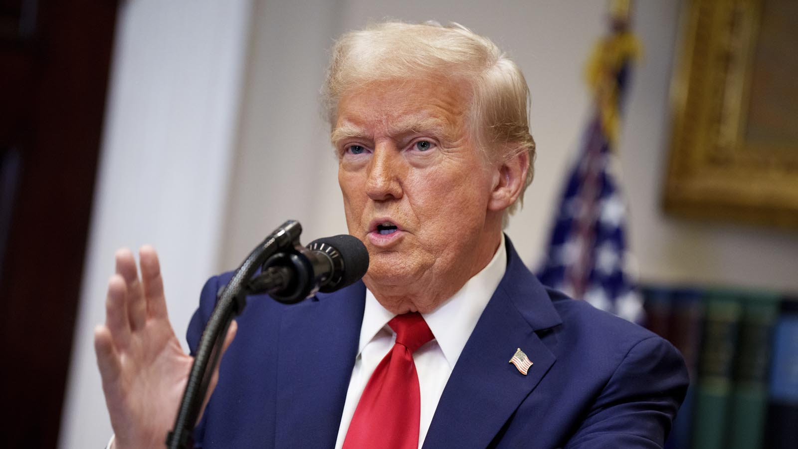 Resign or Get Fired: Trump’s Ultimatum to Top FBI Officials - News Addicts