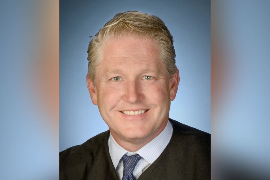 OFFICIAL: Federal Judge Gives President Trump Power to Fire USAID ...