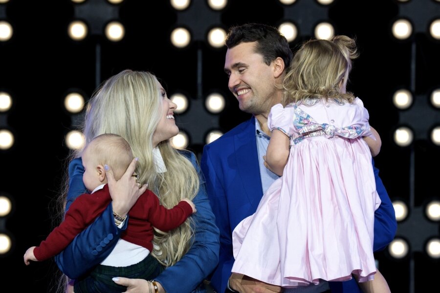 OFFICIAL: Charlie Kirk Confirmed Dead After Utah Shooting - News Addicts